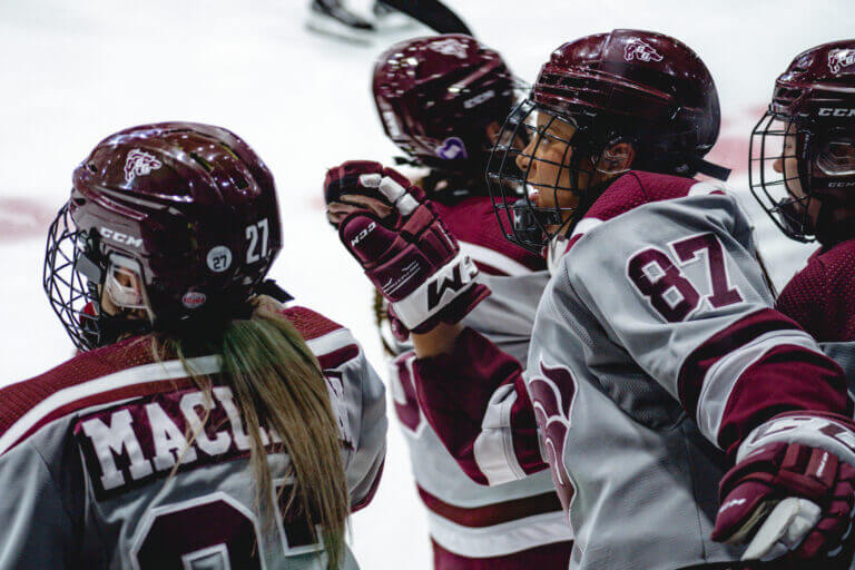 Hockey féminin : les Gee-Gees victorieuses dans la Classique Colonel By ...